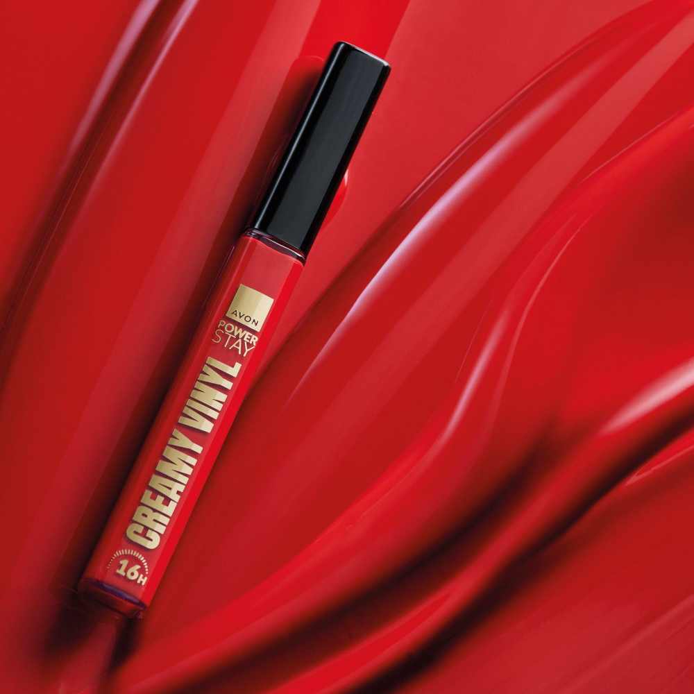 Batom à prova de folia: Avon une toque de brilho e fixação no novo ...